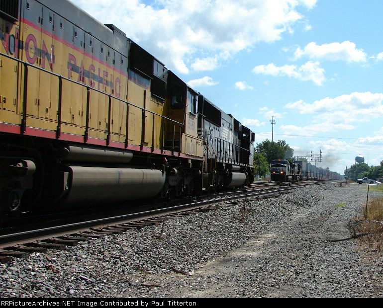 NS westbound stack train meets NS manifest coming off of the Porter branch